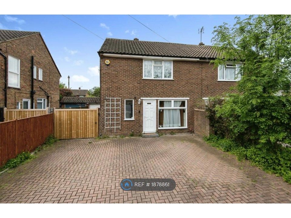 3 bed semi-detached house to rent in Constance Road, Twickenham TW2, £2,000 pcm - Zoopla