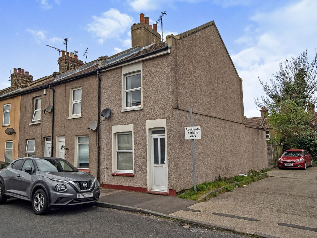 2 bed end terrace house for sale in York Road, Northfleet, Gravesend DA11 - Zoopla