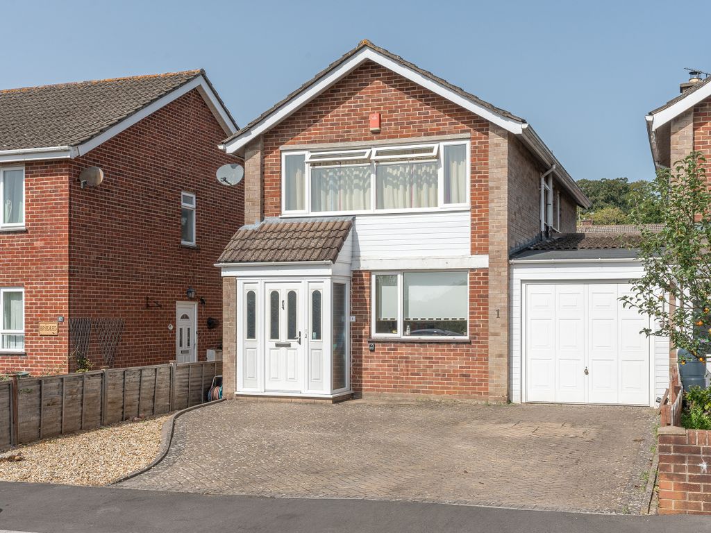 3 Bed Link Detached House For Sale In Westover Close Westbury On Trym