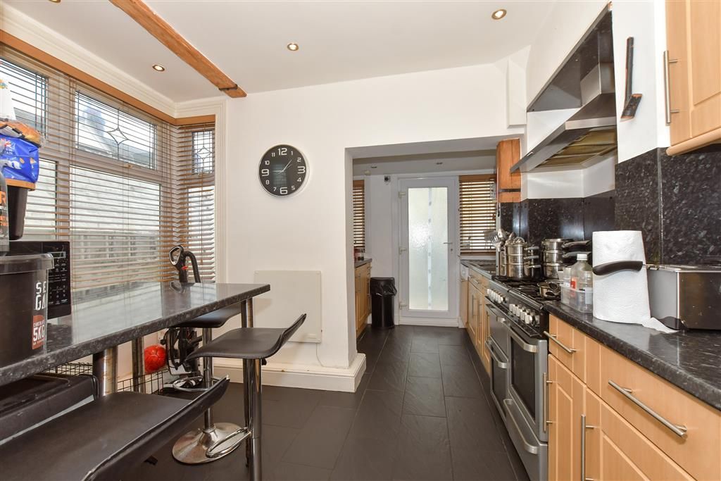 3 bed end terrace house for sale in Danesmead Terrace, Margate, Kent ...