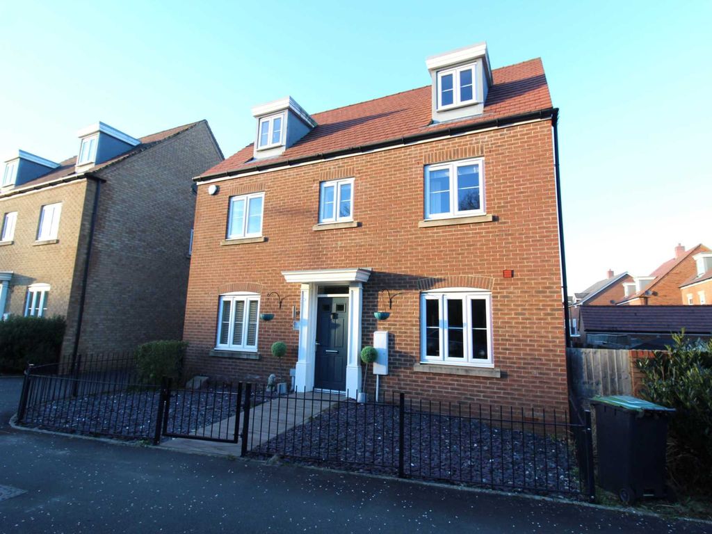 6 bed semi-detached house to rent in Egret Drive, Hemel Hempstead HP3 ...