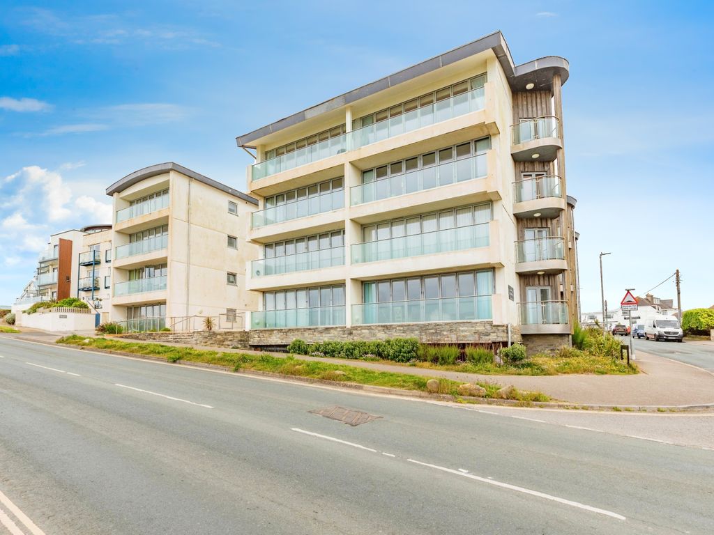 2 bed flat for sale in Watergate Road, Newquay, Cornwall TR7, £250,000 ...