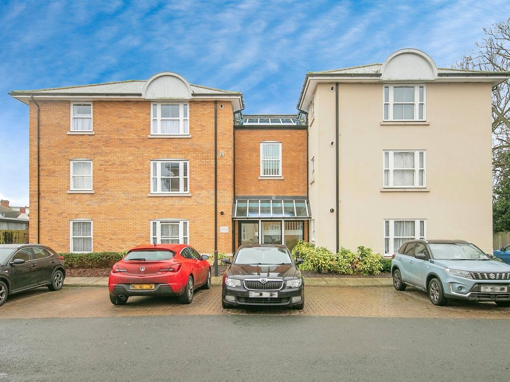 2 bed flat for sale in Main Road, Dovercourt, Harwich CO12, £165,000 ...