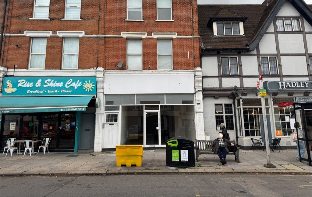 1 Exchange Buildings, High Street, Barnet EN5, Retail premises to let ...