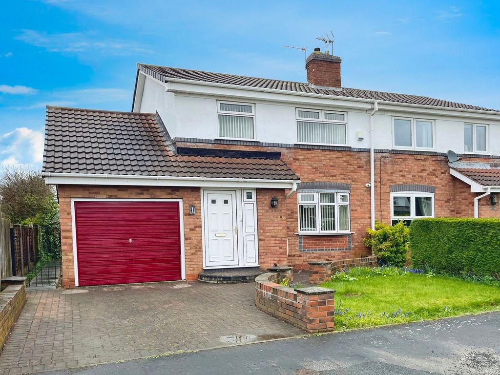 3 Bed Semi Detached House For Sale In Ash Close Thorpe Willoughby