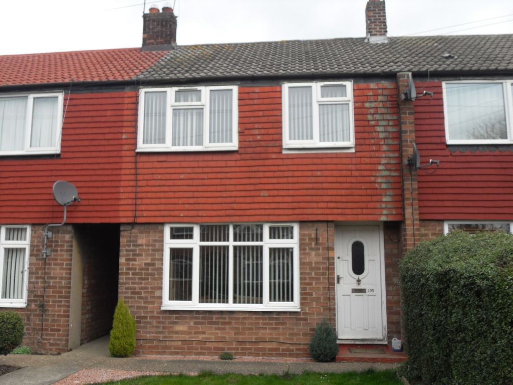 3 bed terraced house to rent in Barham Road, Hull HU9, £695 pcm - Zoopla