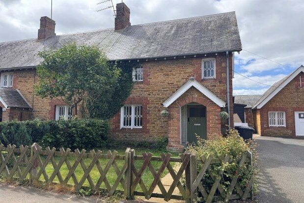 2 bed cottage to rent in Sywell, Northampton NN6, £1,000 pcm - Zoopla