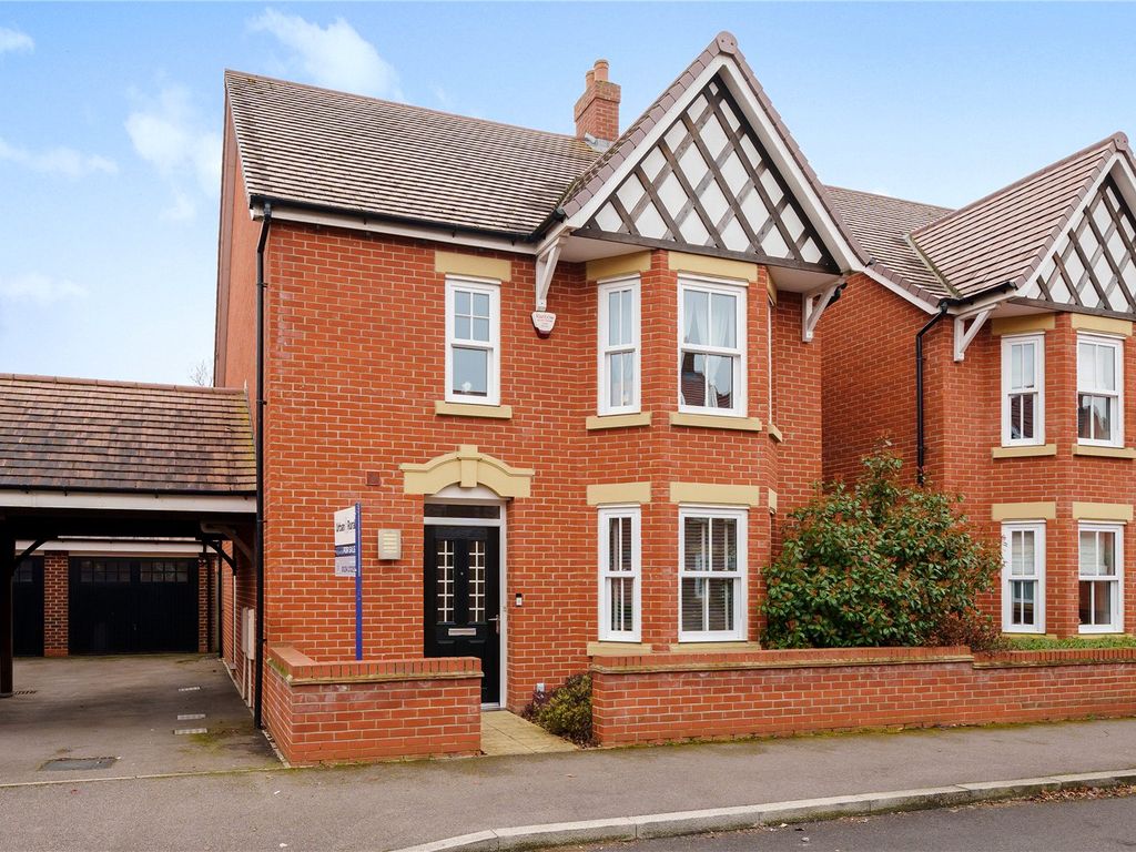 4 Bed Detached House For Sale In Clover Way Kempston Bedford