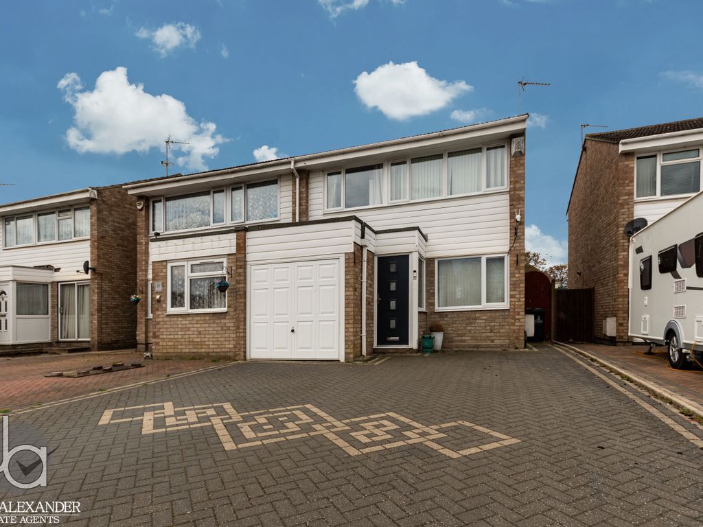 3 bed semi-detached house for sale in Adelaide Drive, Colchester CO2, £ ...