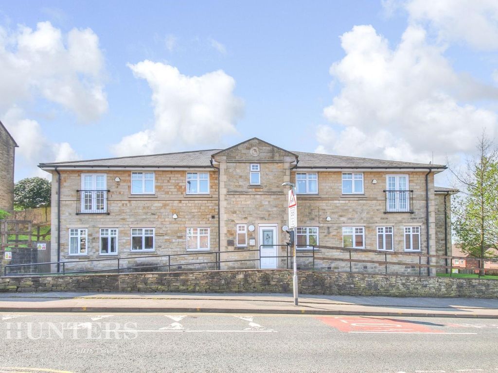 2 bed flat for sale in Wesley Court, Smithy Bridge Road OL15 - Zoopla