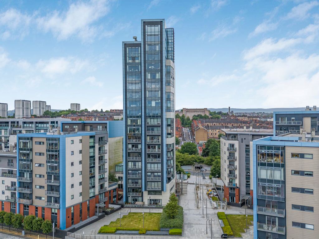 2 bed flat for sale in Meadowside Quay Square, Glasgow G11, £198,000 ...