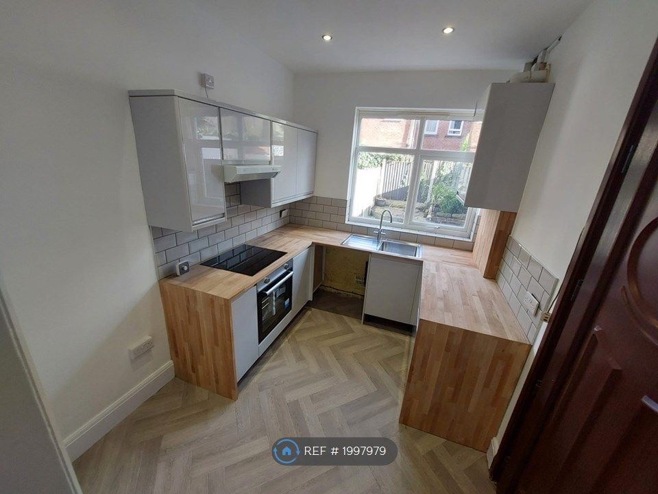 3 bed terraced house to rent in Avenue Road, Wath-Upon-Dearne ...