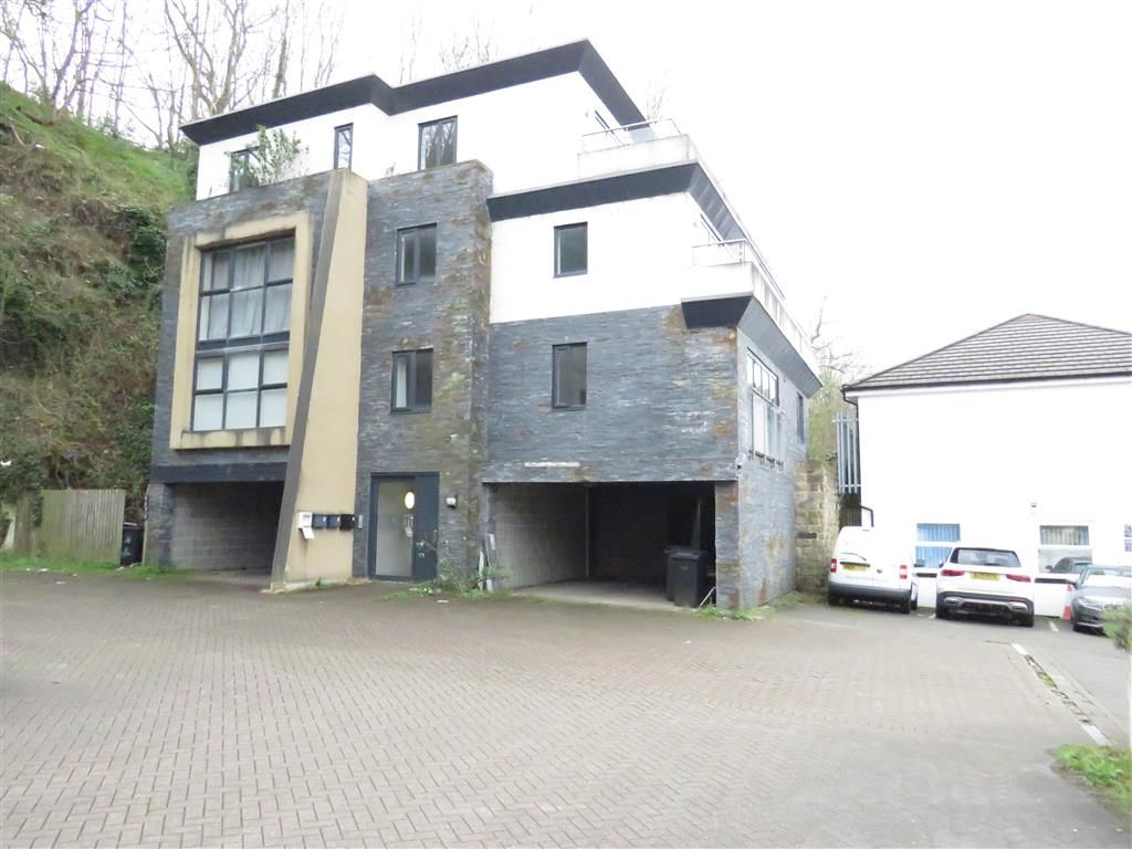 6 bed block of flats for sale in Albert Close, Morley, Leeds LS27 - Zoopla