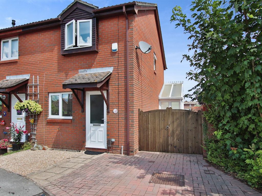 2 Bed End Terrace House To Rent In Campion Close Warsash Southampton
