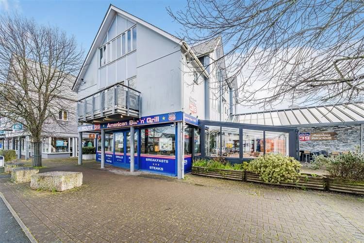 Retail premises to let in Restaurant Premises, Eddystone House ...