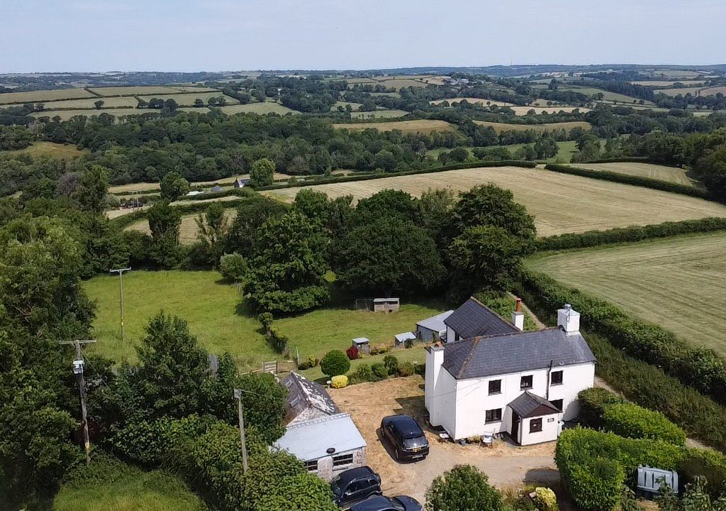 3 bed detached house for sale in Lewdown, Okehampton EX20 - Zoopla