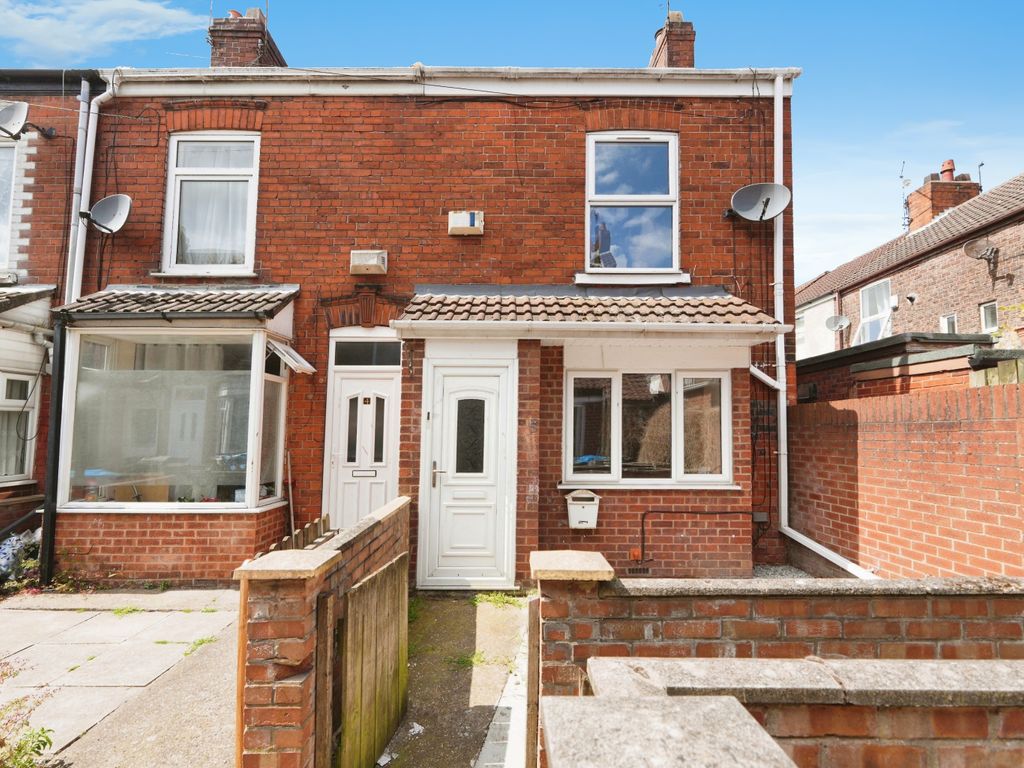 2 bed end terrace house for sale in Alaska Villas, Hull HU8, £75,000 ...