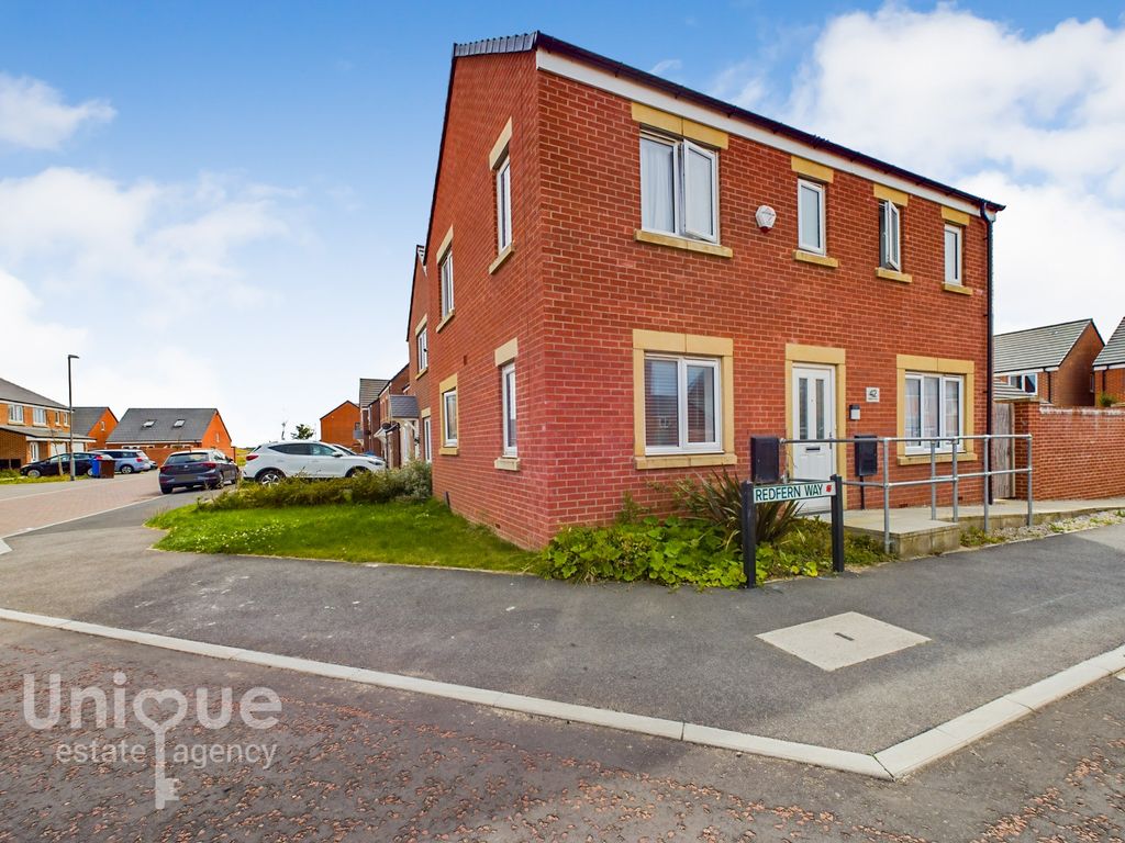 3 bed detached house for sale in Redfern Way, Lytham St. Annes FY8, £ ...