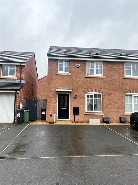 3 Bed Semi Detached House For Sale In Herringbone Way Kingswinford Dy6