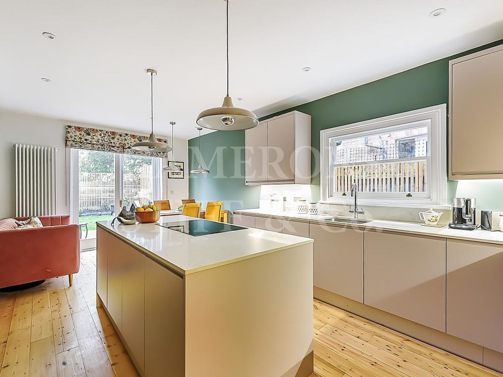 6 bed property for sale in Leghorn Road, London NW10 - Zoopla
