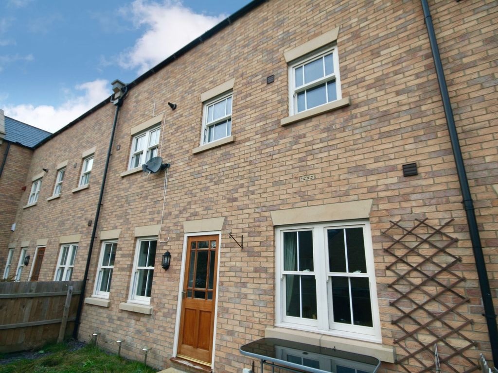 4 bed town house for sale in New Cross Road, Stamford PE9 - Zoopla