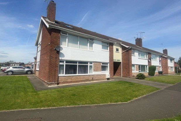 2 bed flat to rent in Springfield Lane, Wolverhampton WV10 - Zoopla