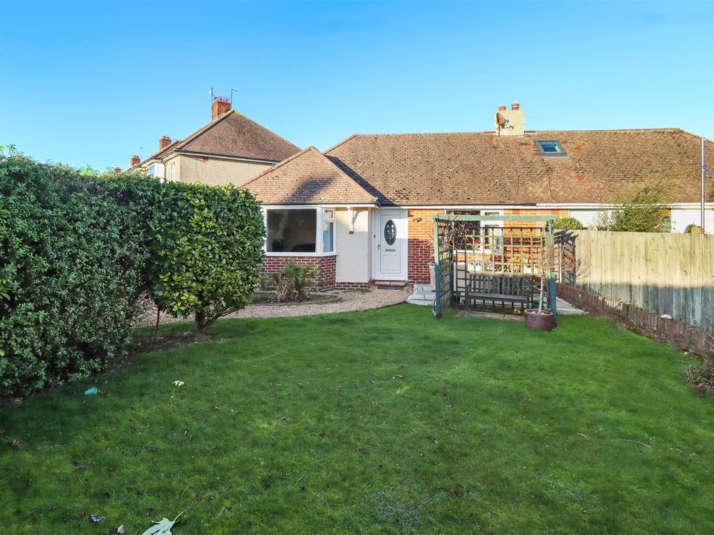 2 Bed Semi Detached Bungalow For Sale In Downsview Road Willingdon
