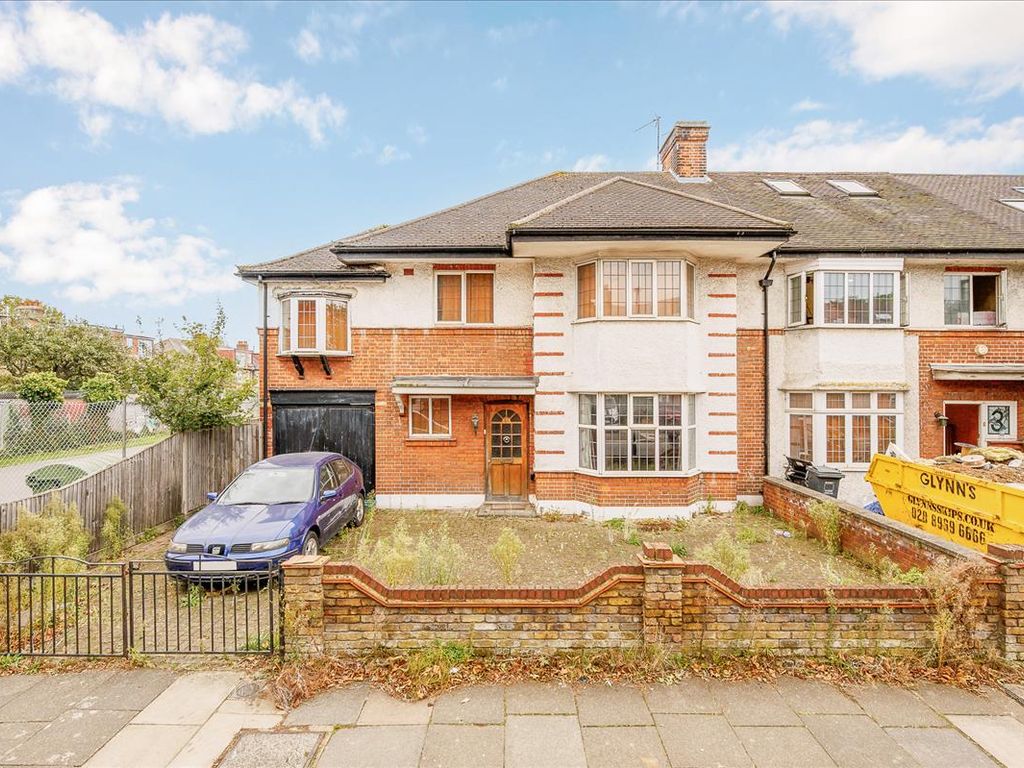 5 bed end terrace house for sale in Swyncombe Avenue, Ealing W5, £ ...