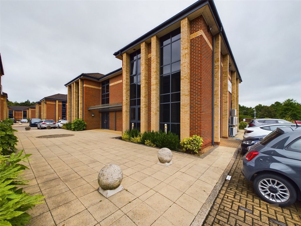 Queensbridge, Northampton NN4, Office to let, £35,000 pa - Zoopla