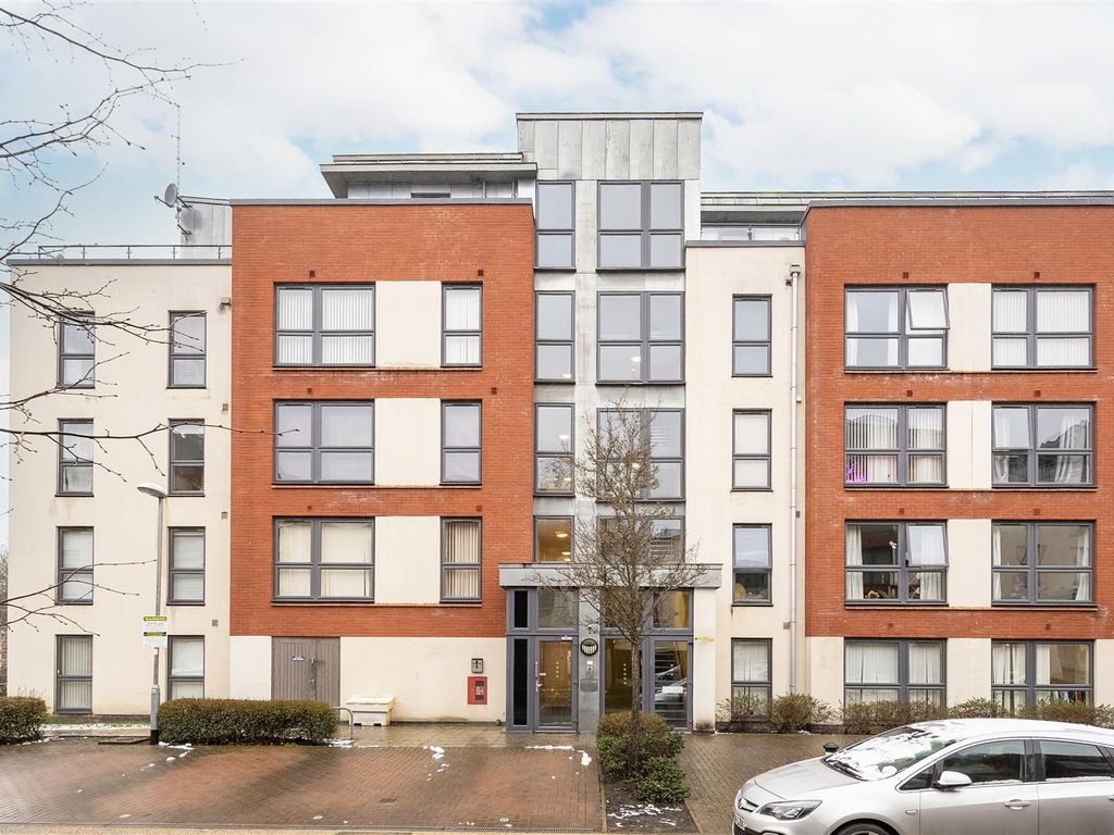 2 bed flat for sale in Paxton Drive, Bristol BS3 - Zoopla