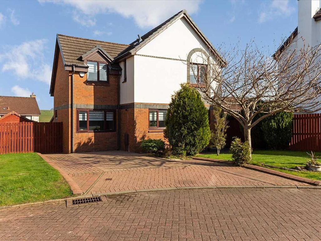 3 Bed Detached House For Sale In Oak Fern Grove Stewartfield East