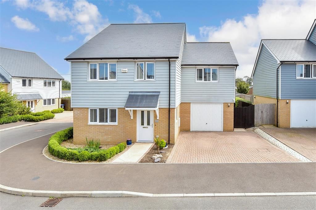 3 bed detached house for sale in Capel-Le-Ferne, Capel-Le-Ferne ...