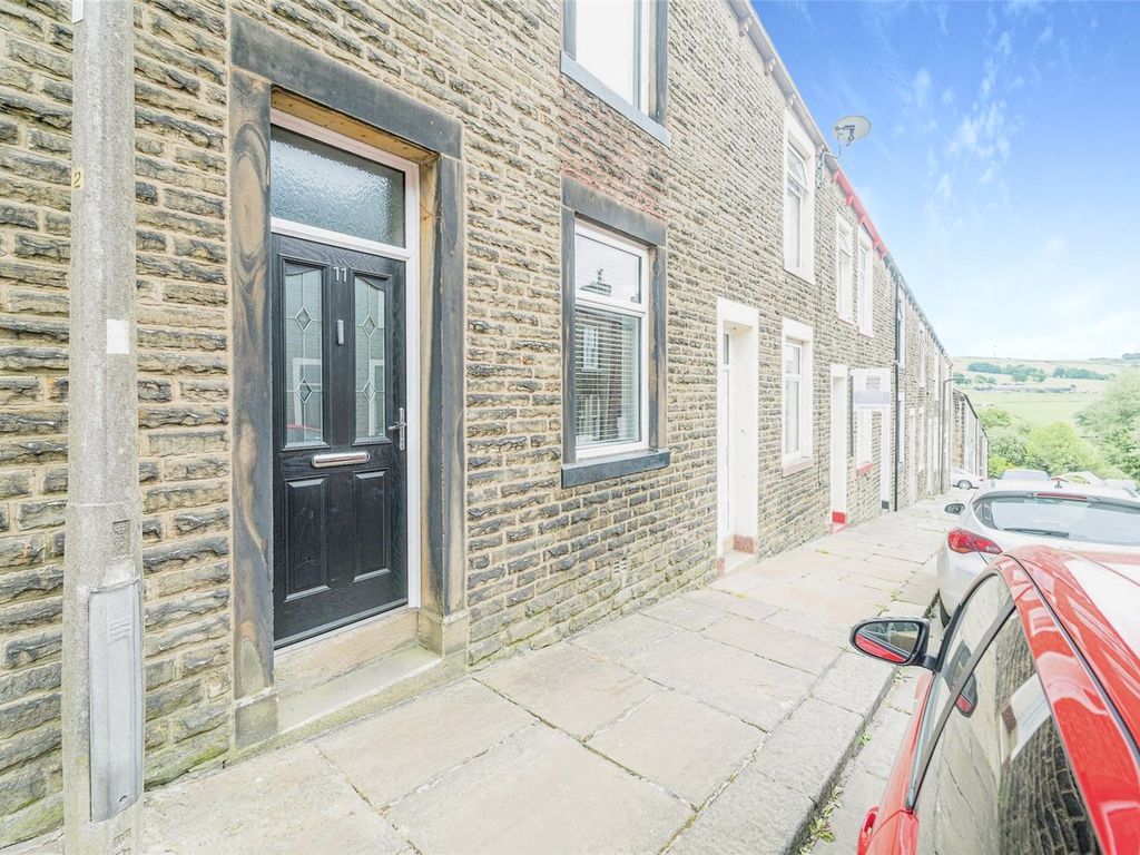 2 Bed Terraced House For Sale In Grosvenor Street Colne Lancashire