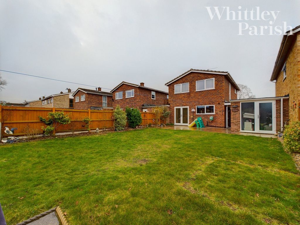 3 bed link-detached house for sale in Cricks Walk, Roydon, Diss IP22 ...
