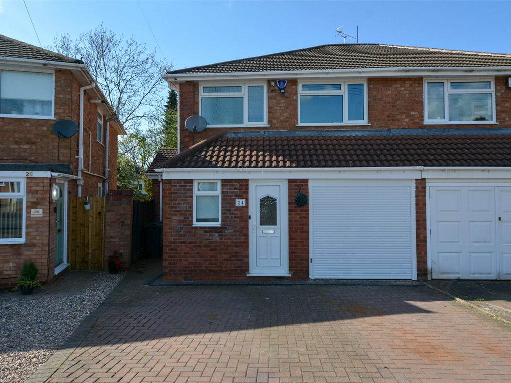 3 Bed Semi Detached House For Sale In Gibbs Hill Road West Heath