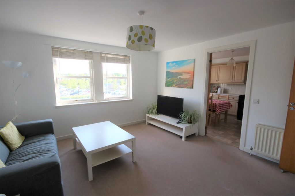 2 bed flat to rent in Regent Walk, Aberdeen AB24, £800 pcm - Zoopla