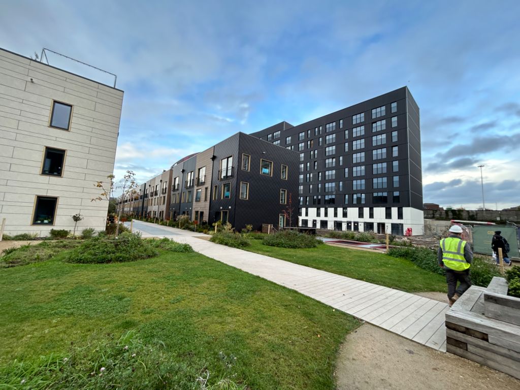 New home, 1 bed flat for sale in Happy Walk, Leeds LS9, £190,000 - Zoopla