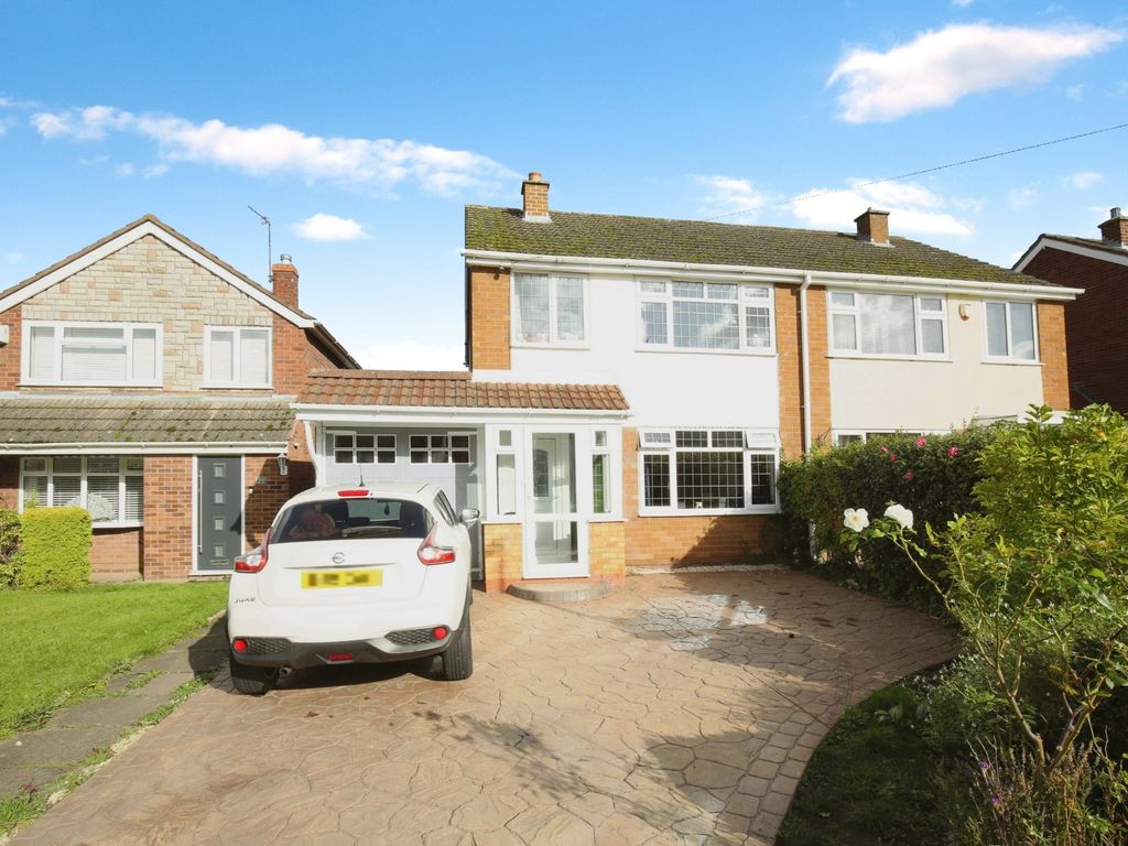 3 Bed Semi Detached House For Sale In Woodhouse Lane Amington
