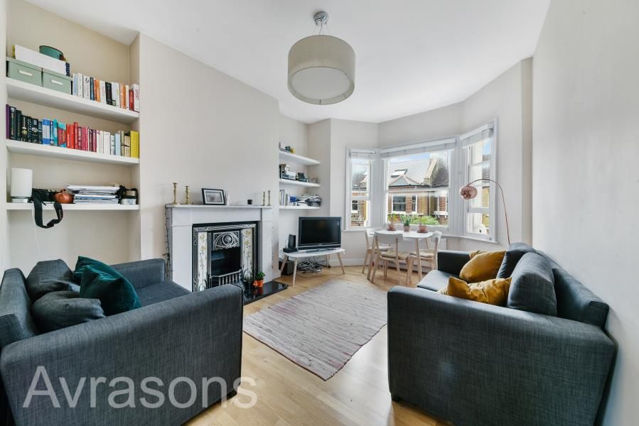 2 bed flat to rent in Crewdson Road, London SW9 - Zoopla