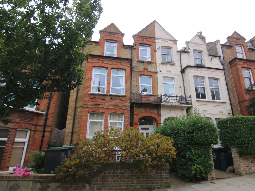 1 bed flat to rent in Nelson Road, London N8, £1,600 pcm - Zoopla