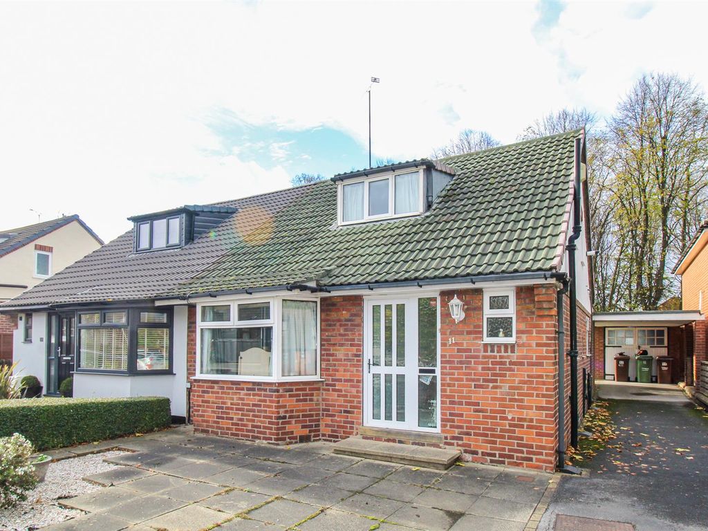 3 Bed Semi Detached Bungalow For Sale In Park Grove Horbury Wakefield