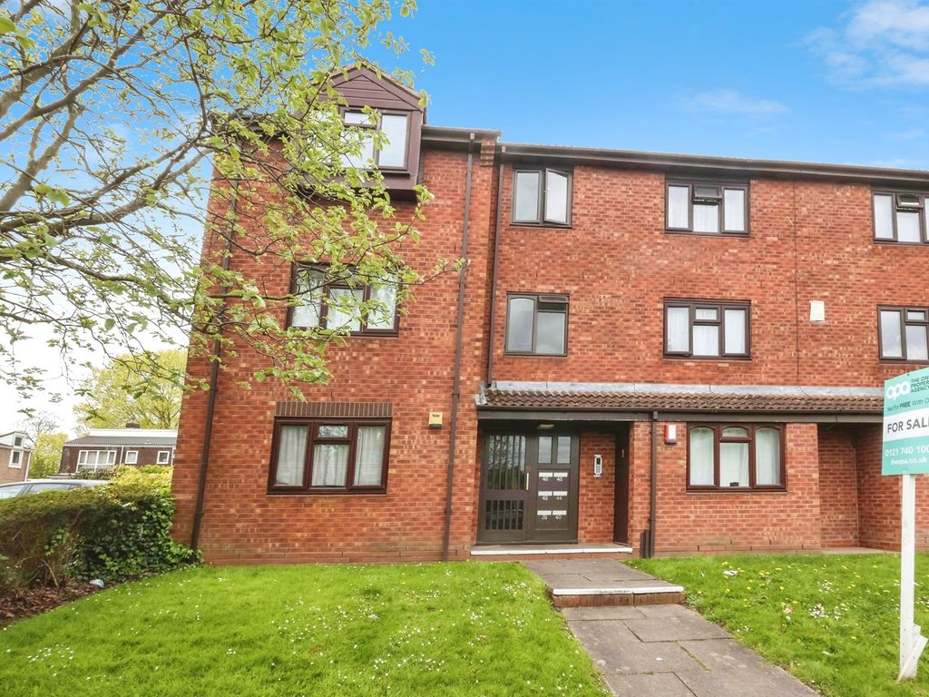 1 bed flat for sale in Alpha Close, Balsall Heath, Birmingham B12, £ ...