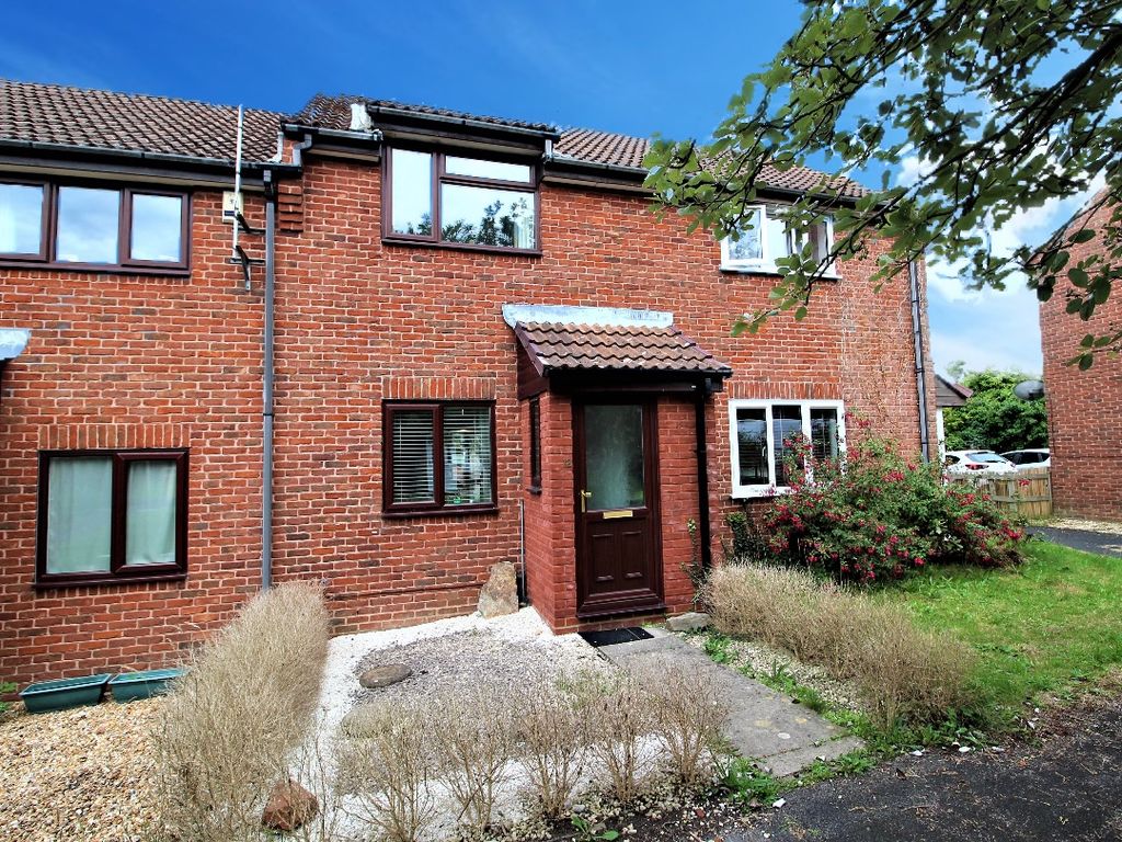 2 bed terraced house for sale in Course Park Crescent, Fareham PO14 ...