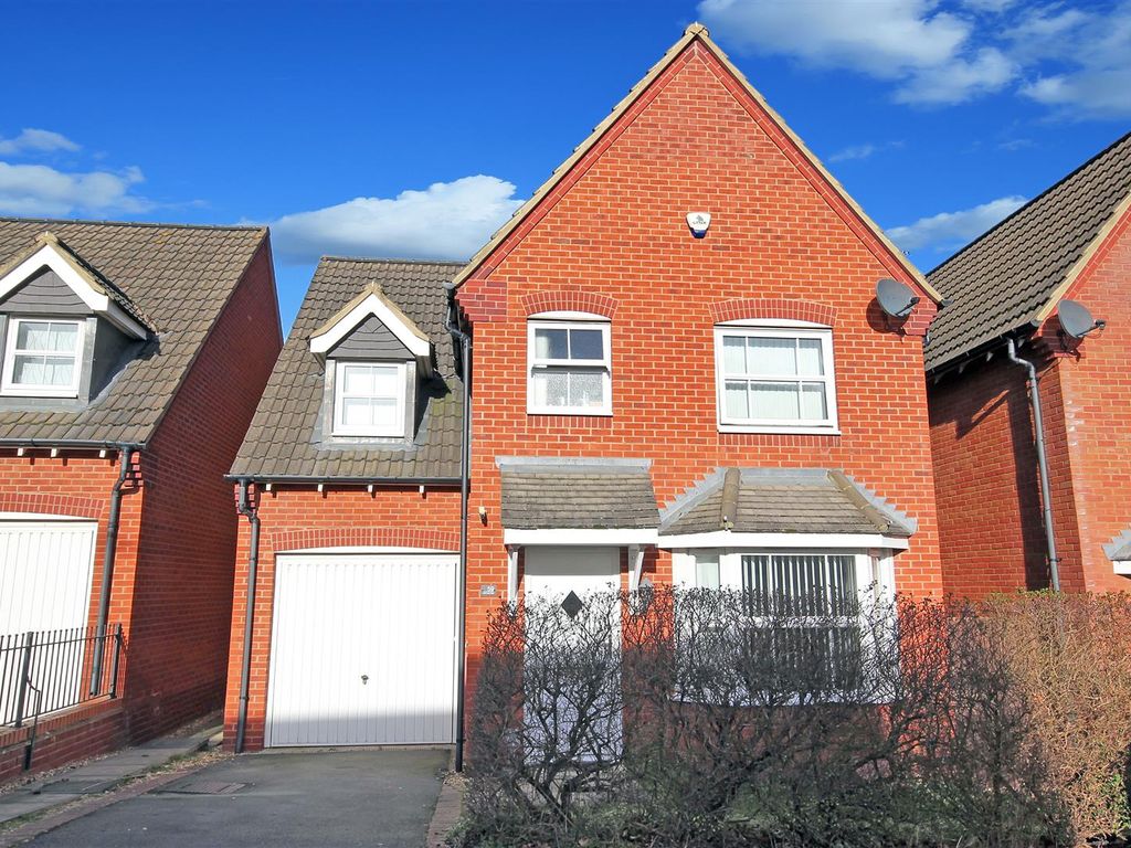 4 bed detached house for sale in John Lea Way, Wellingborough NN8, £ ...