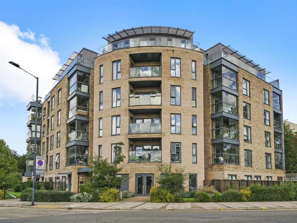 1 bed flat for sale in Neasden Lane, London NW10, £113,750 - Zoopla