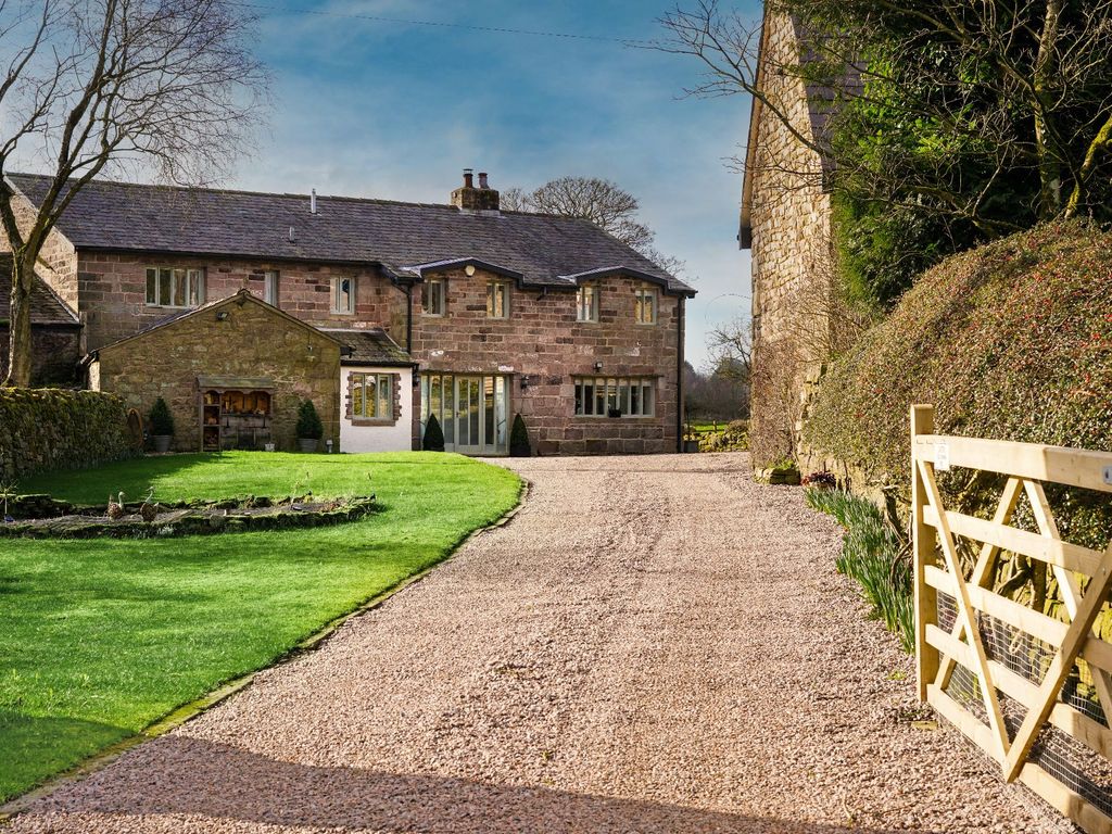 5 bed barn conversion for sale in Bolton Road, Withnell, Chorley PR6 ...