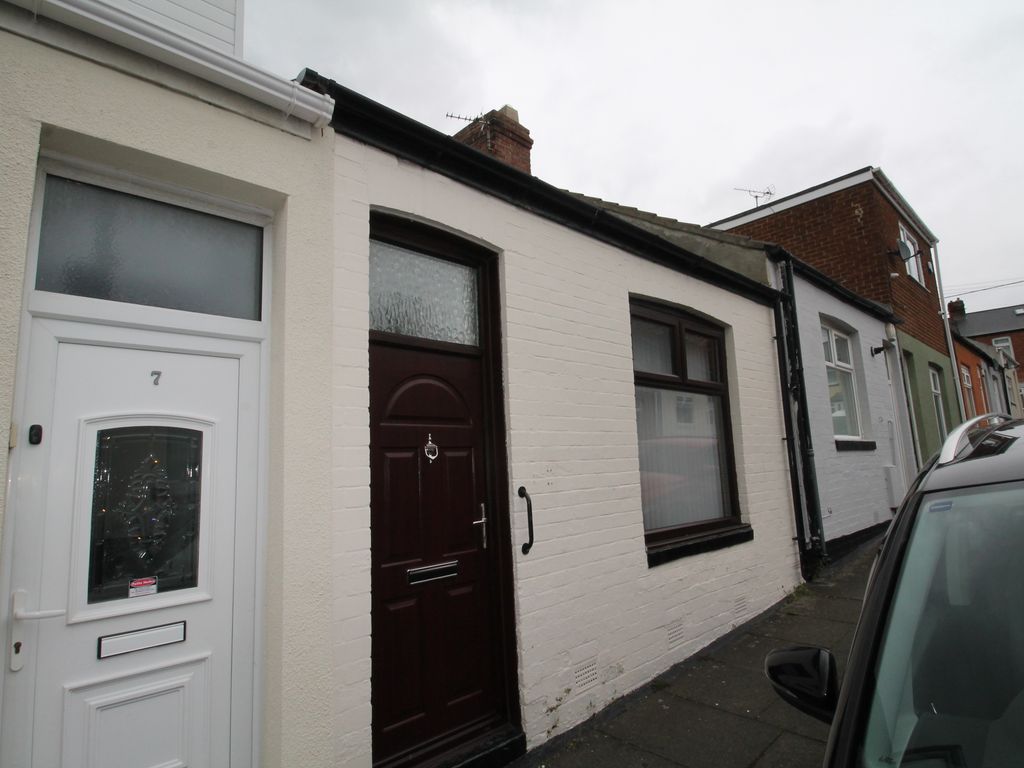 1 bed terraced bungalow for sale in Wallis Street, Penshaw, Houghton Le ... 1 bed terraced bungalow for sale in Wallis Street, Penshaw, Houghton Le ...