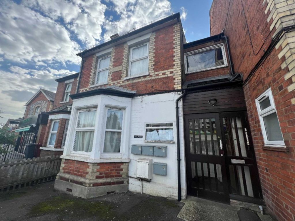 1 bed flat for sale in Oxford Road, Reading RG30 - Zoopla