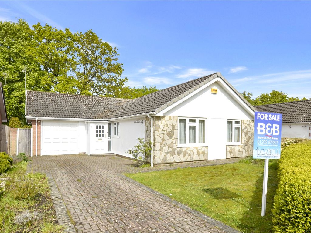3 bed bungalow for sale in Canterbury Close, West Moors, Ferndown ...