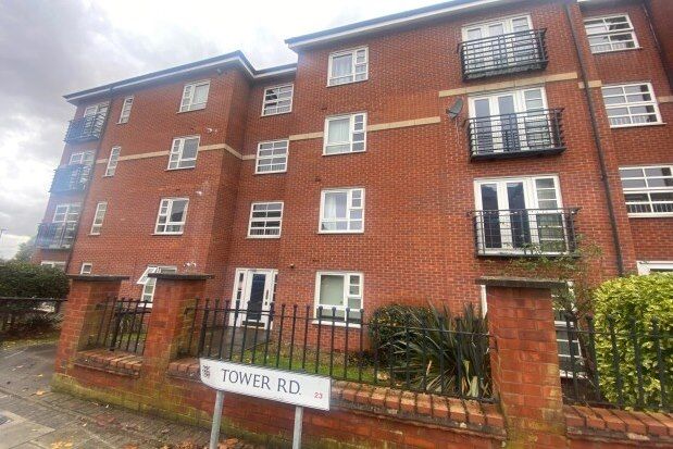 2 bed flat to rent in Tower Road, Birmingham B23, £925 pcm - Zoopla